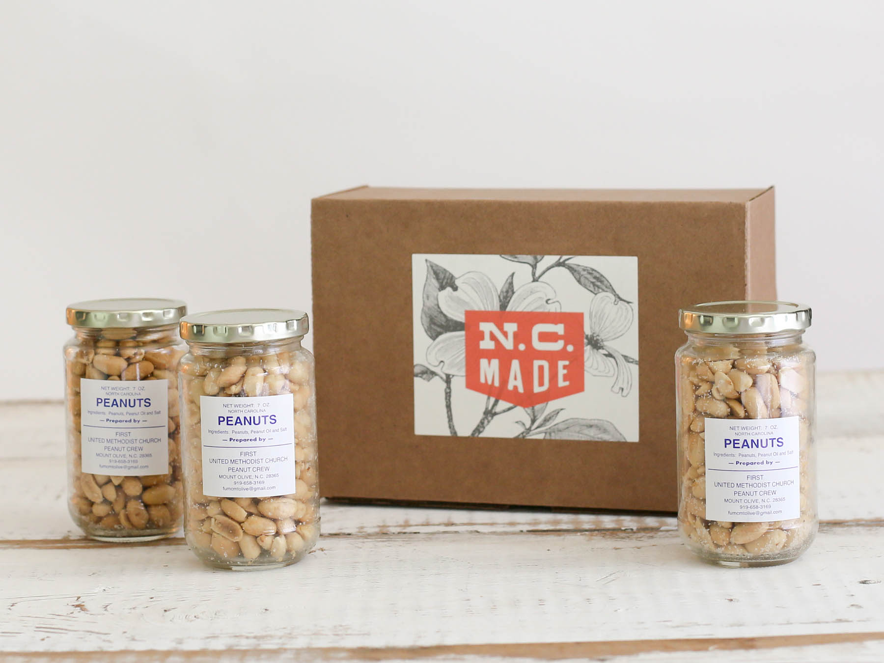 North Carolina Peanuts Box | North Carolina Gourmet Food Gift Box